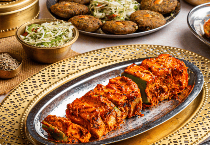 Thanda chaas, sumptuous dal fry, and naram phulkas!
